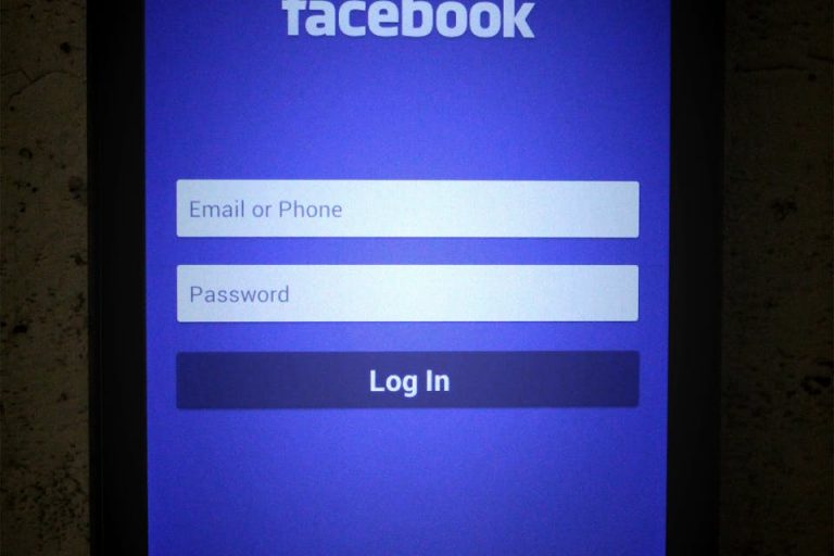 10 Essential Facts About Facebook, The World’s Largest Social Network ...