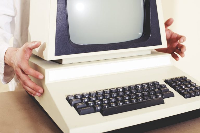 8 of the Most Interesting Facts From the History of Computers - refactoid